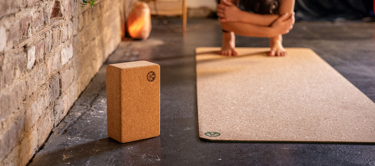 The Best Eco-Friendly Cork Yoga Mats and Yoga Accessories – Yoloha Yoga